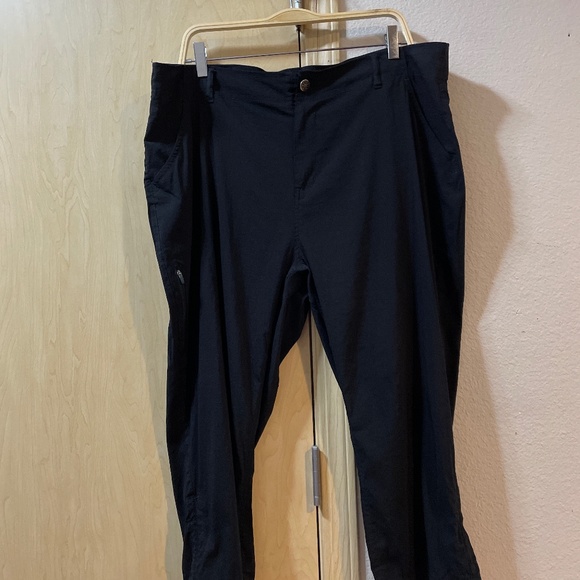 Khombu | Pants & Jumpsuits | Women Xxl Hiking Athletic Cargo Capris ...
